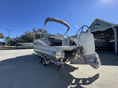 New Bennington M Quad Bench 23 MFB 2026 for sale in Orange Beach ...